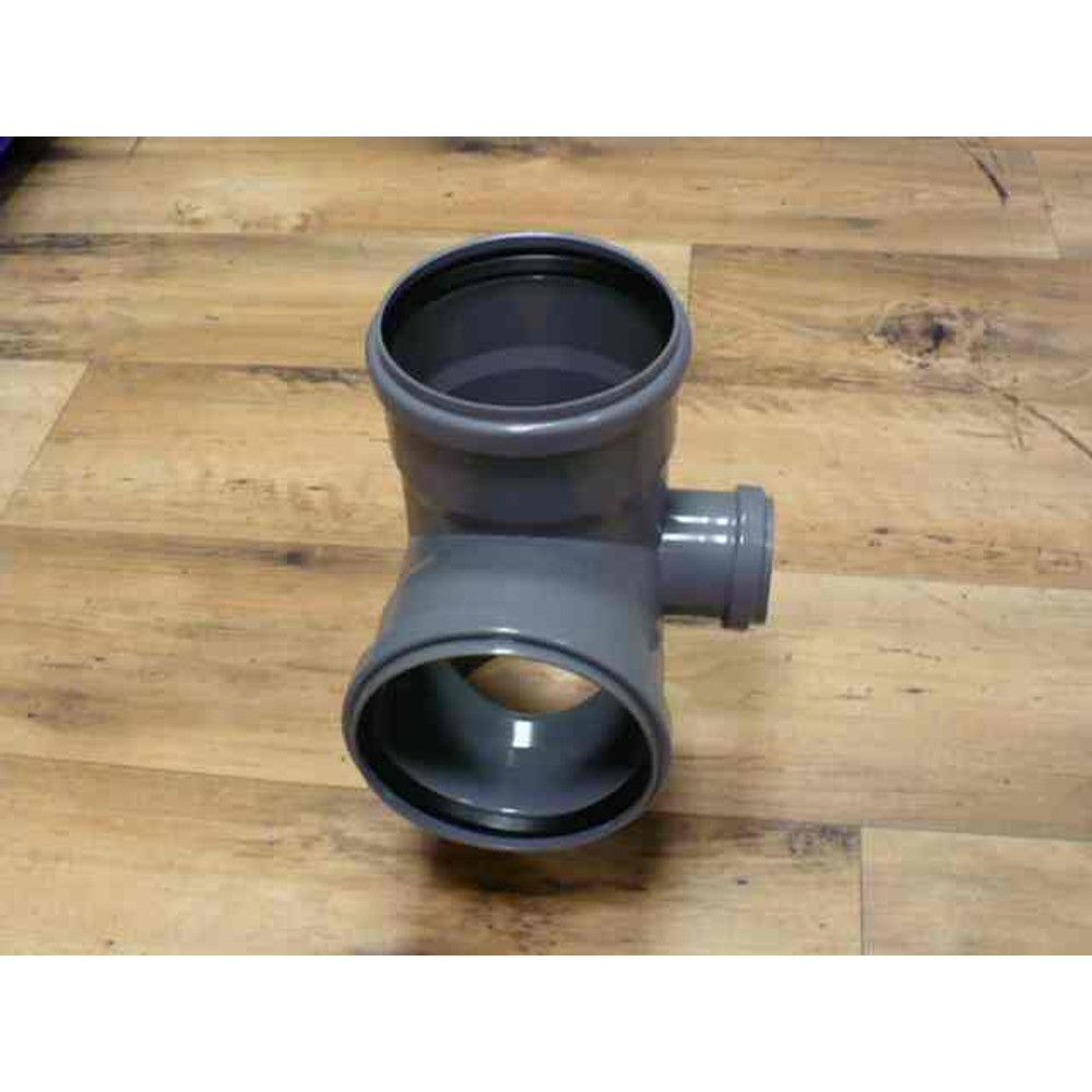 PVC T-IDOM 90° 110/110/50 JOBBOS Hőporta épületgépész szaküzlet ...